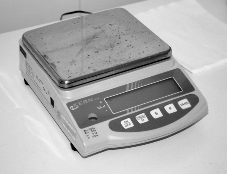 Compressive Strength of Concrete Cubes - Lab Test & Procedure